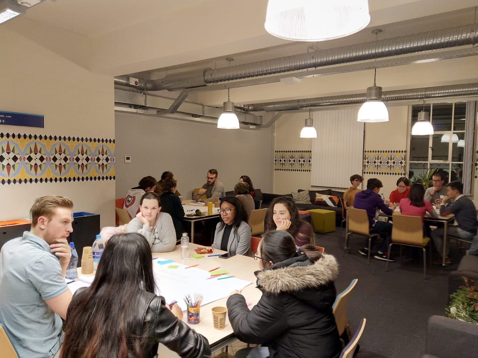 Student-Meet about effective learning - Study Smart